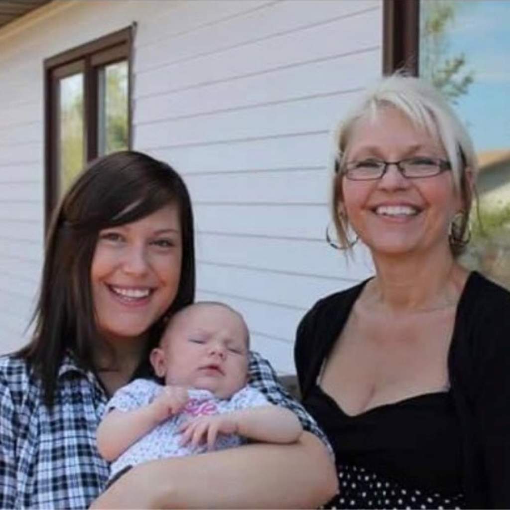 Mother-Daughter Duos Walk Her Way This Mother’s Day to Support Women ...